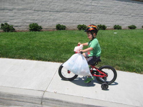 The seven-year-old who started his own recycling company - FM Media