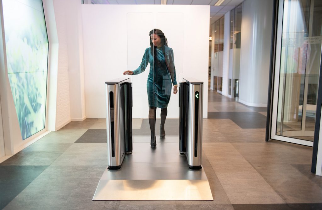 Boon Edam launches tall glass version of Speedlane Compact